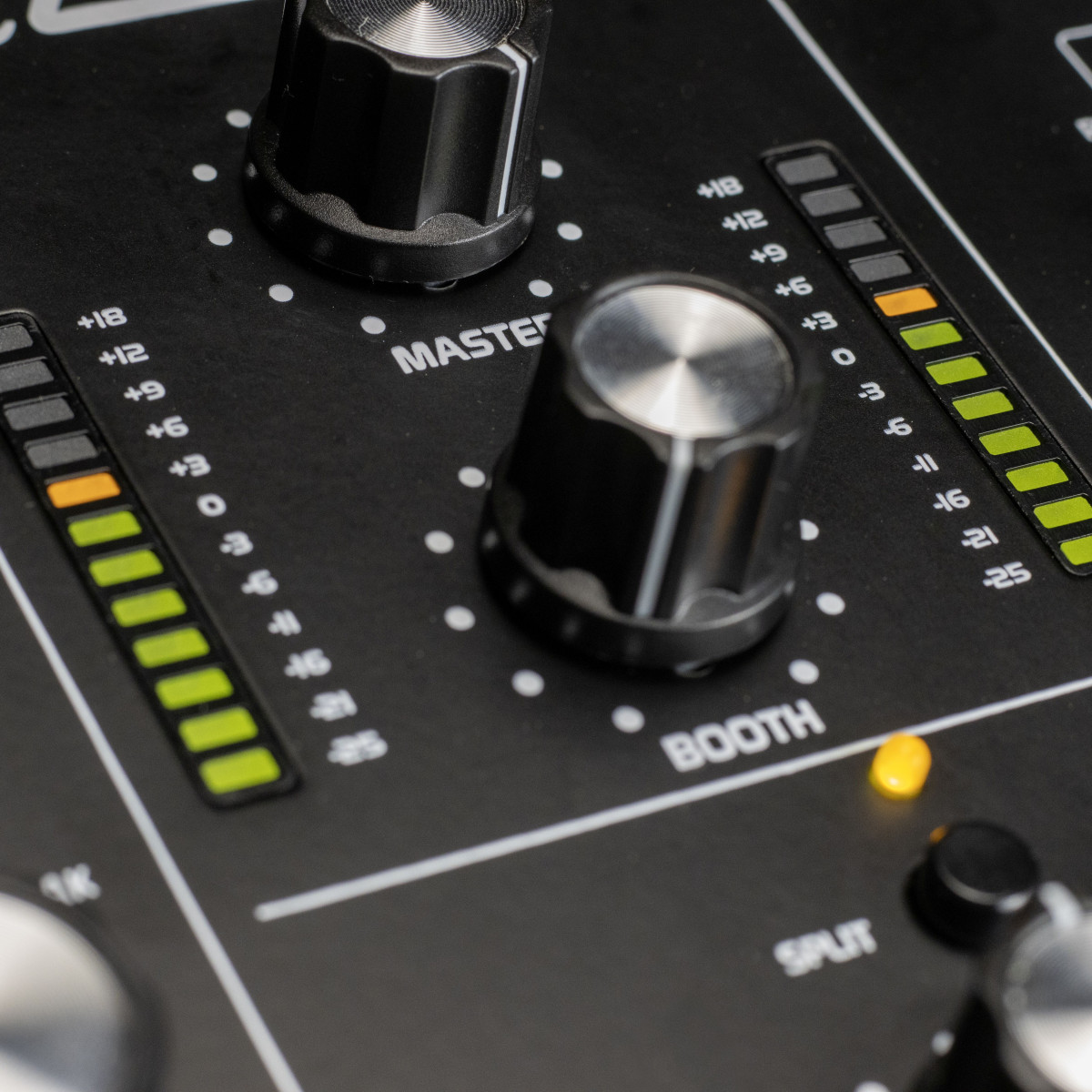 Dj Mixer - Headliner R2 2-Channel Rotary Mixer / HEADLINER Los Angeles ...